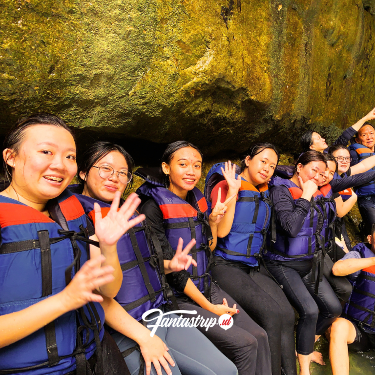 Paket Wisata Body Rafting Ciwayang Pangandaran – Fantastrip Indonesia