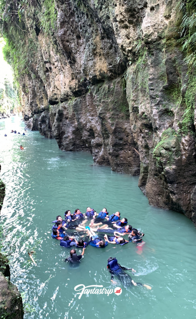 Paket Wisata Body Rafting Ciwayang Pangandaran – Fantastrip Indonesia